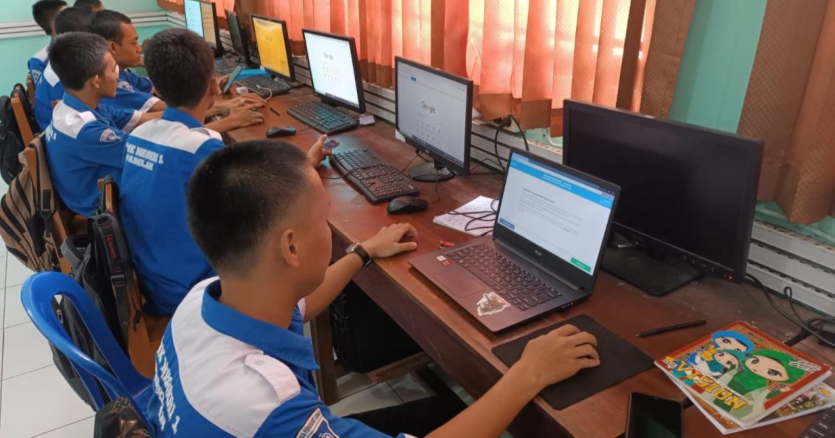 Peringati Hari Pendidikan Nasional Gamelab Id Membagikan Beasiswa